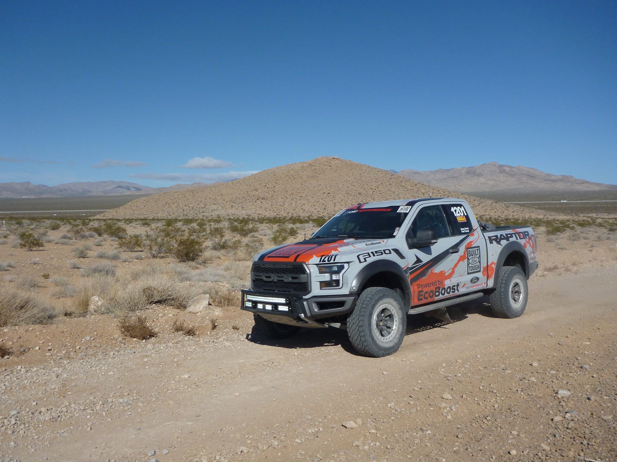 Gen 3 Ford Raptor Race truck front bumper light bar mount kit - Foutz ...