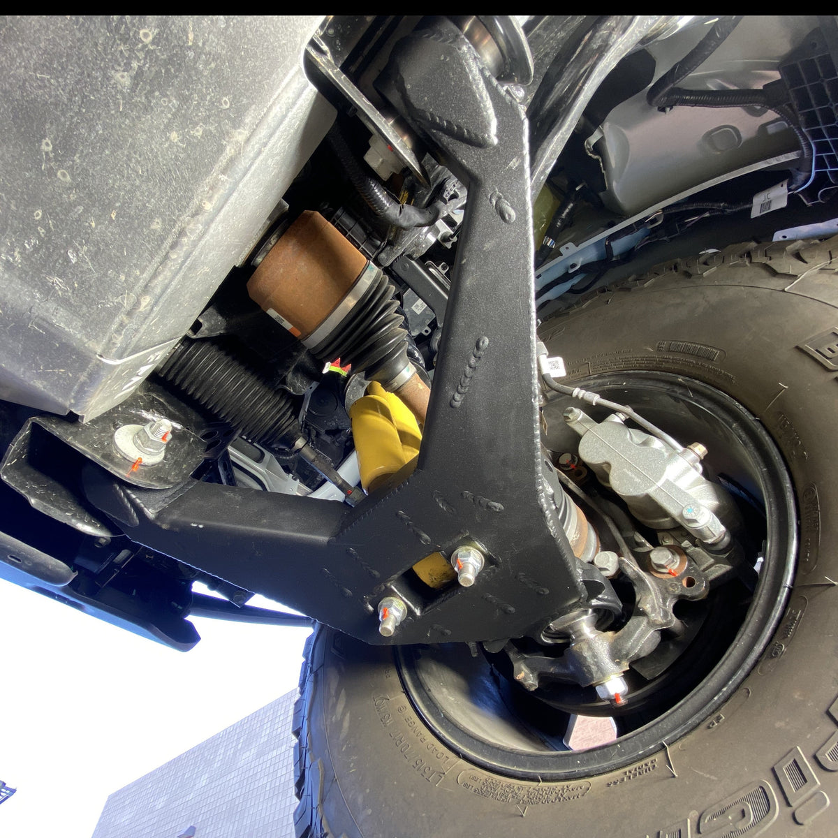 2021 - up Bronco Fabricated Lower Arm Kit With By-pass Shock Mount - S ...