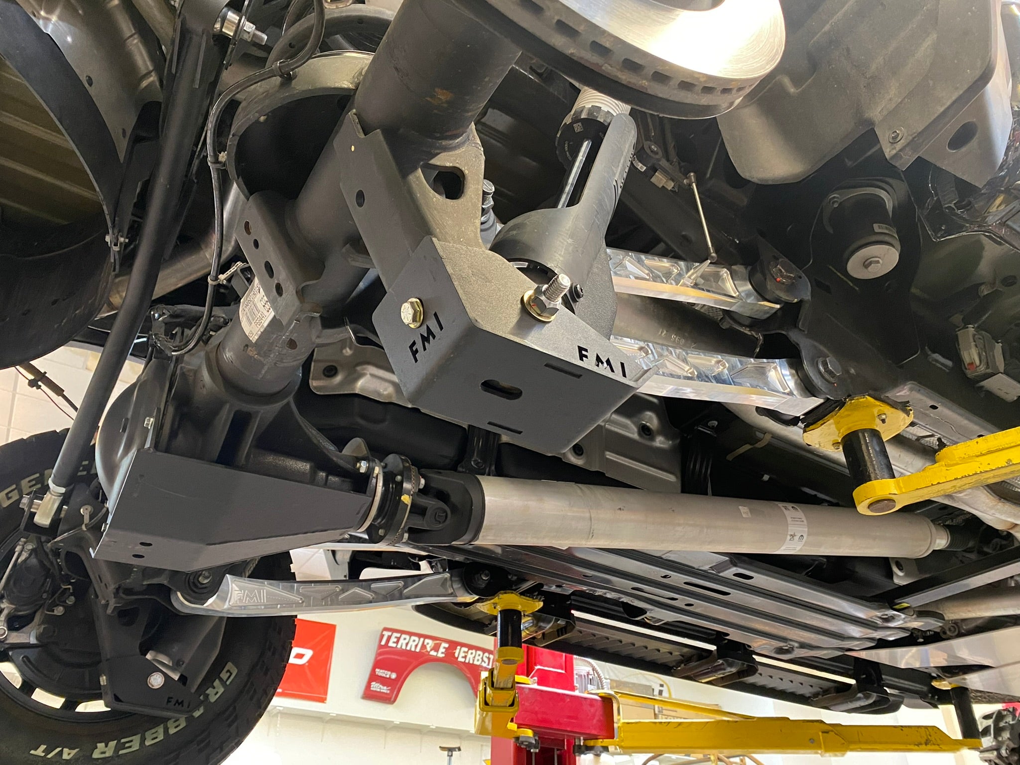 Ram TRX Rear Suspension Kit - Billet Aluminum Rear Arms - Foutz ...